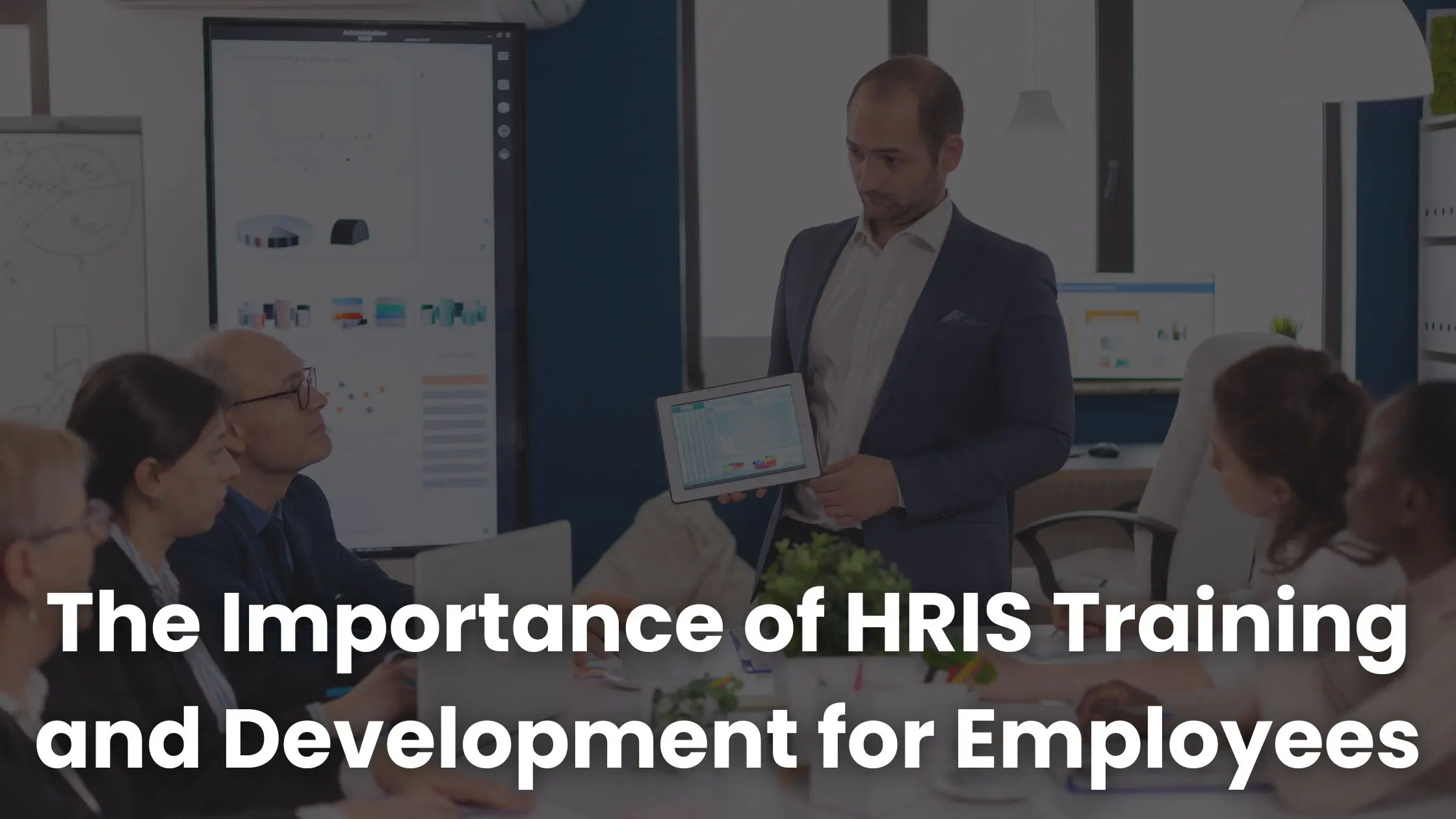 What is Informal Training and How Does It Help Business Train Employees | Coursebox AI